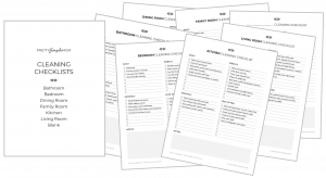 Complete Kitchen Cleaning Checklist + Free Printable | Pretty Simple Mom