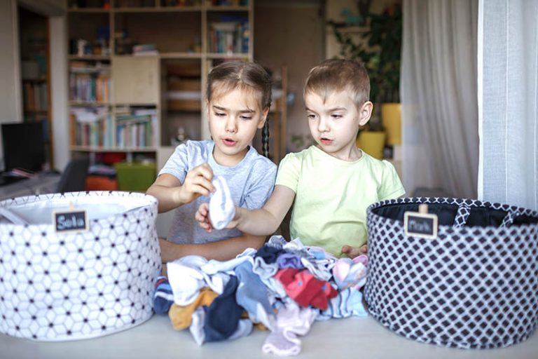 How to Teach Kids to be Organized - From Toddler to Teen | Pretty ...